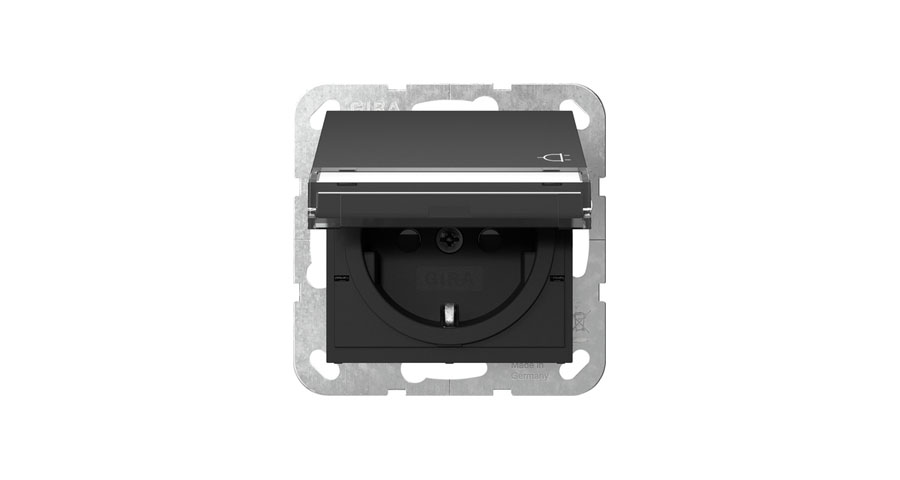 Socket outlets
